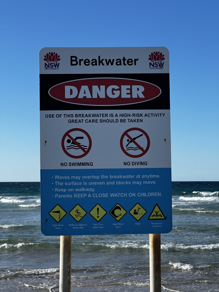 Kingscliff (Fishing, Whale Watching, Surfing, Walking, Swimming ...