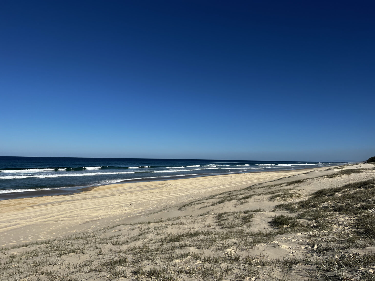 Main Beach, Stradbroke Island: A Serene Coastal Escape - Just Be Your ...
