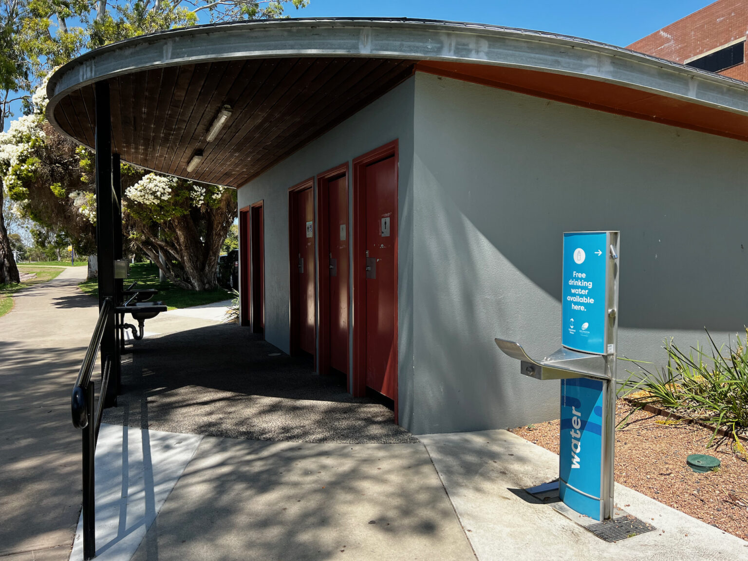 Guthridge Parklands: Sale’s Tranquil Lakeside Escape - Just Be Your ...